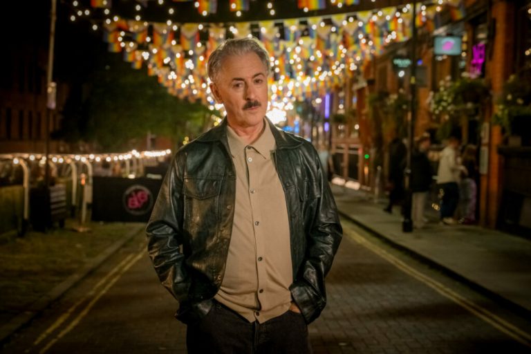 Tip Toe First Look Offers Glimpse of Alan Cumming in Russell T Davies ...